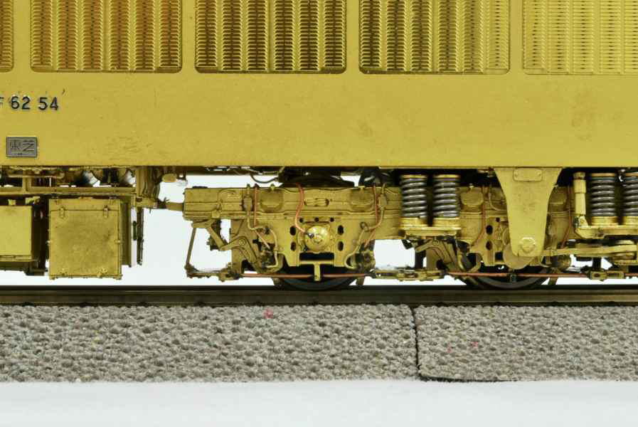 実車の取材、図面の検討等徹底した調査により模型化図面を作成、その成果が表れています。